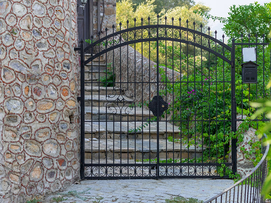 Iron Gates & Fencing | Custom Iron Gates & Fencing Installation | Iron